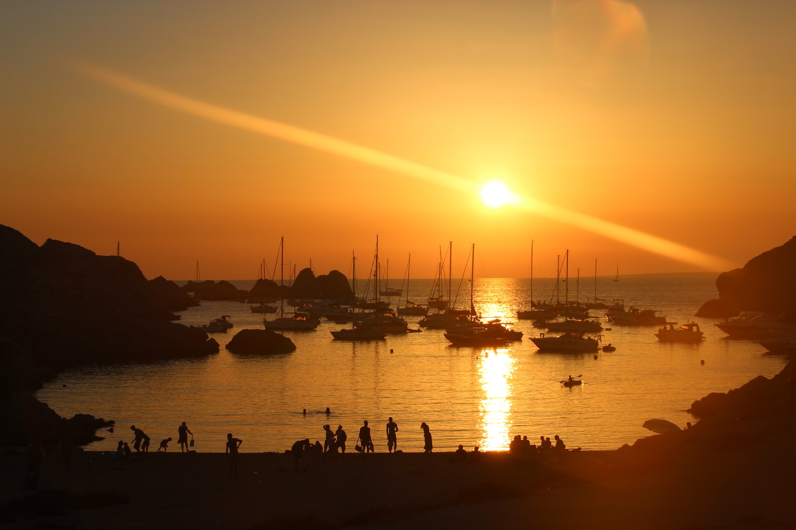 Orange partners with Medusa to land subsea cable in Marseille - Total ...